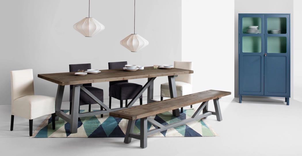 Mesa de Comedor Extra Grande Iona - Madera de Pino y Gris | YoloDecoro